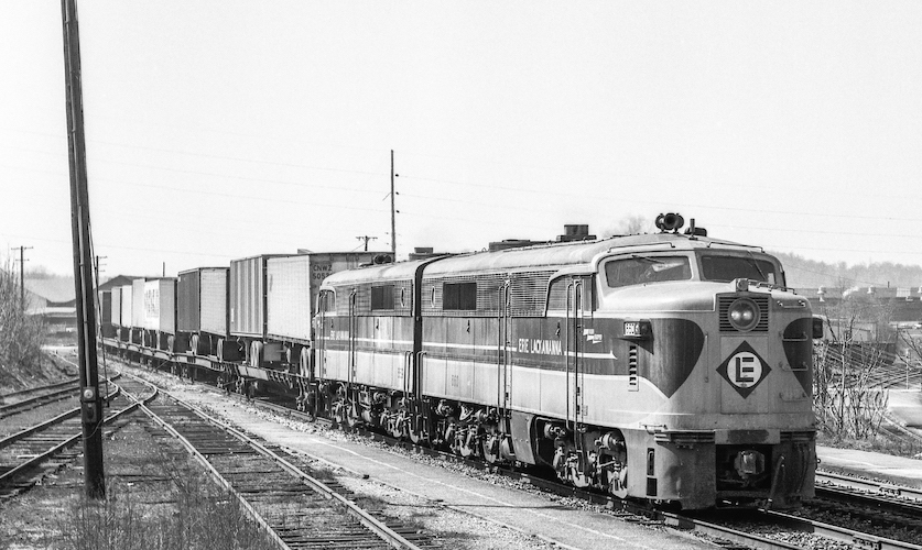 Alco's 6-Axle Freight Cab