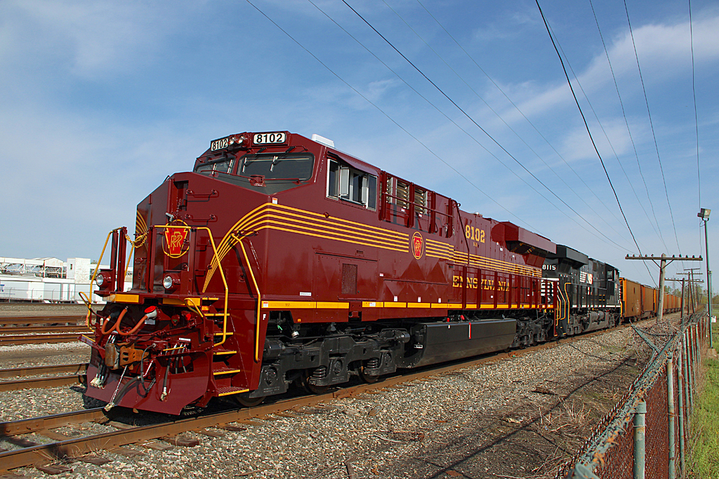 NS Heritage Locomotives - PRR 8102